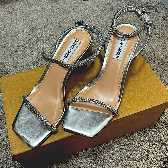 Steve Madden | Shoes | Steve Madden Rhinestone Heels 7 | Poshmark